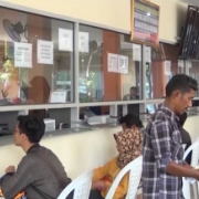 Padang Butuhkan 35 Ribu Blangko E-KTP - Berita TVRI Stasiun Sumatera Barat